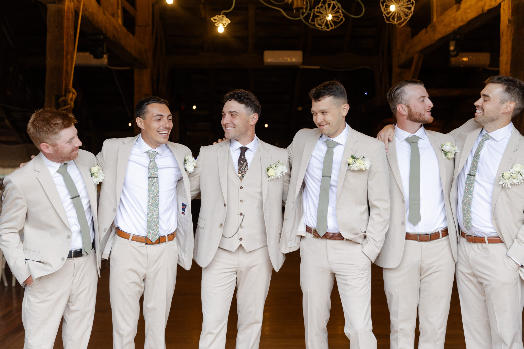 Blenheim Hill Farm Wedding | Meaghen & Nick - Liz Diewald Photography